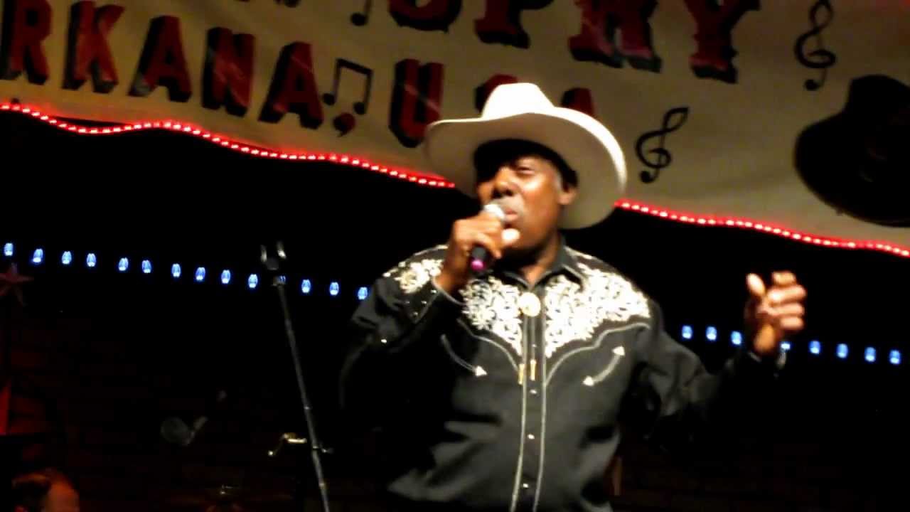 Carl Jackson sings a couple of Charley Pride favorites - YouTube