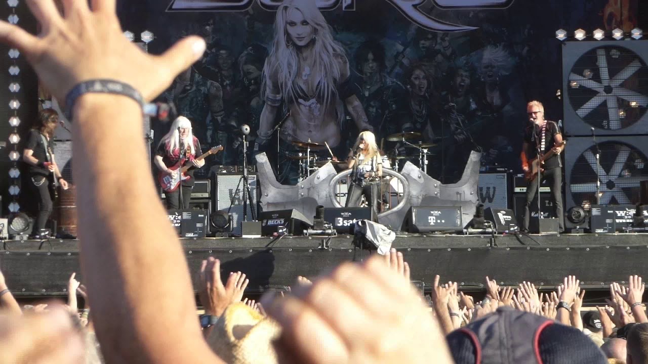 Doro The Ballroom Blitz (The Sweet cover) @ WOA 2018 3-8-2018 - YouTube