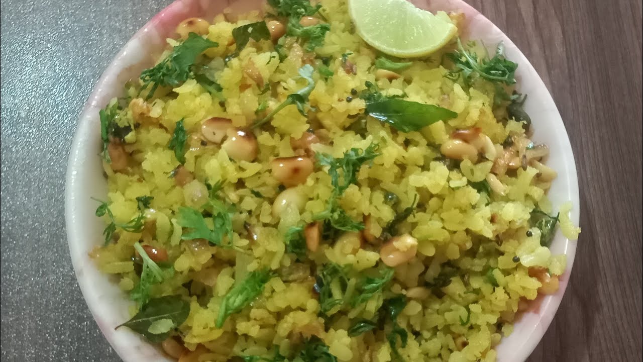 How to Make Delicious Kanda Poha - Quick and Easy Recipe in Marathi ...