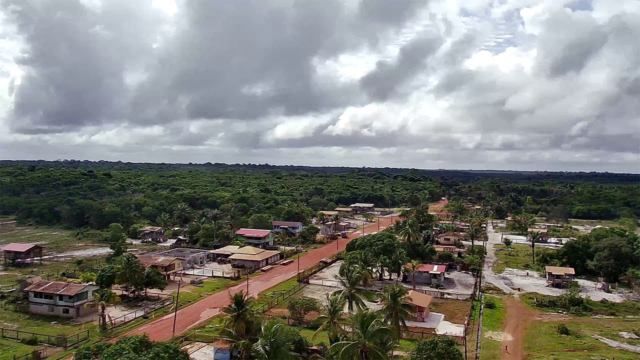 GUYANA: ITUNI VILLAGE, REGION 10 - YouTube