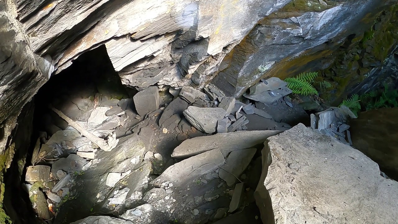 Penarth Mine : Quarry & Entrance Chamber (Dee Valley, North Wales ...