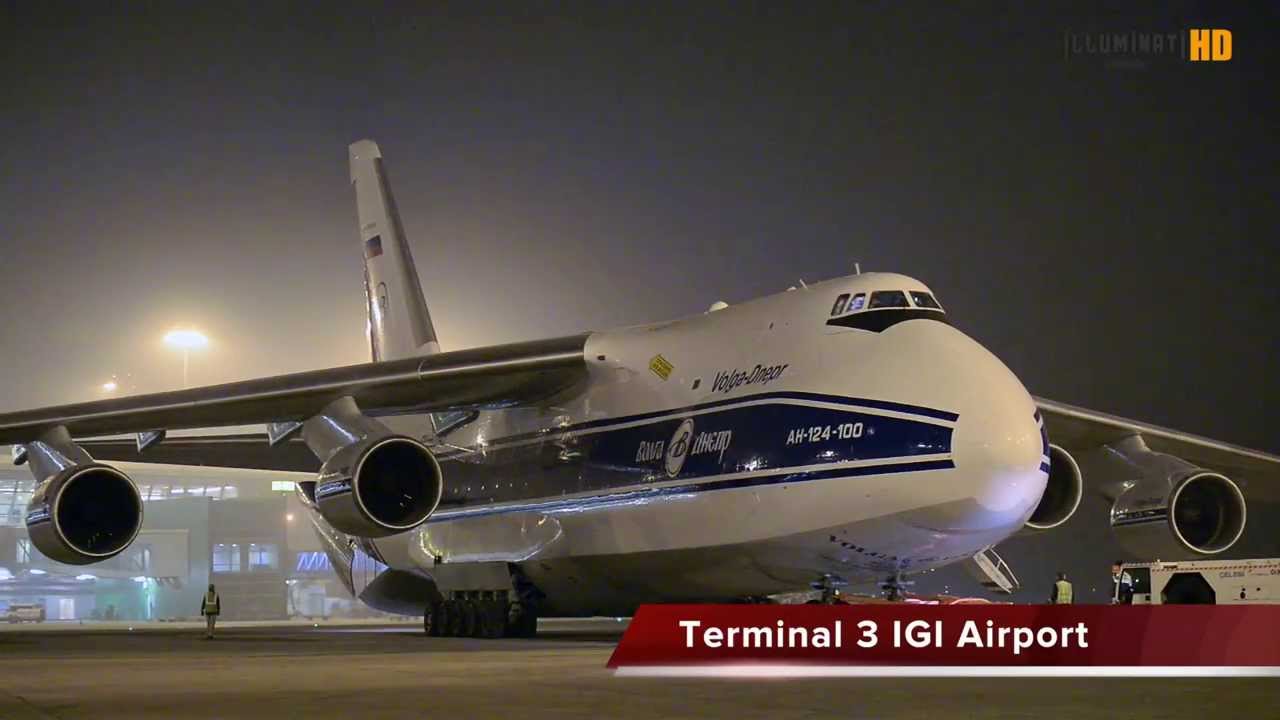 Biggest Cargo Aircraft Ever Spotted at Delhi - YouTube