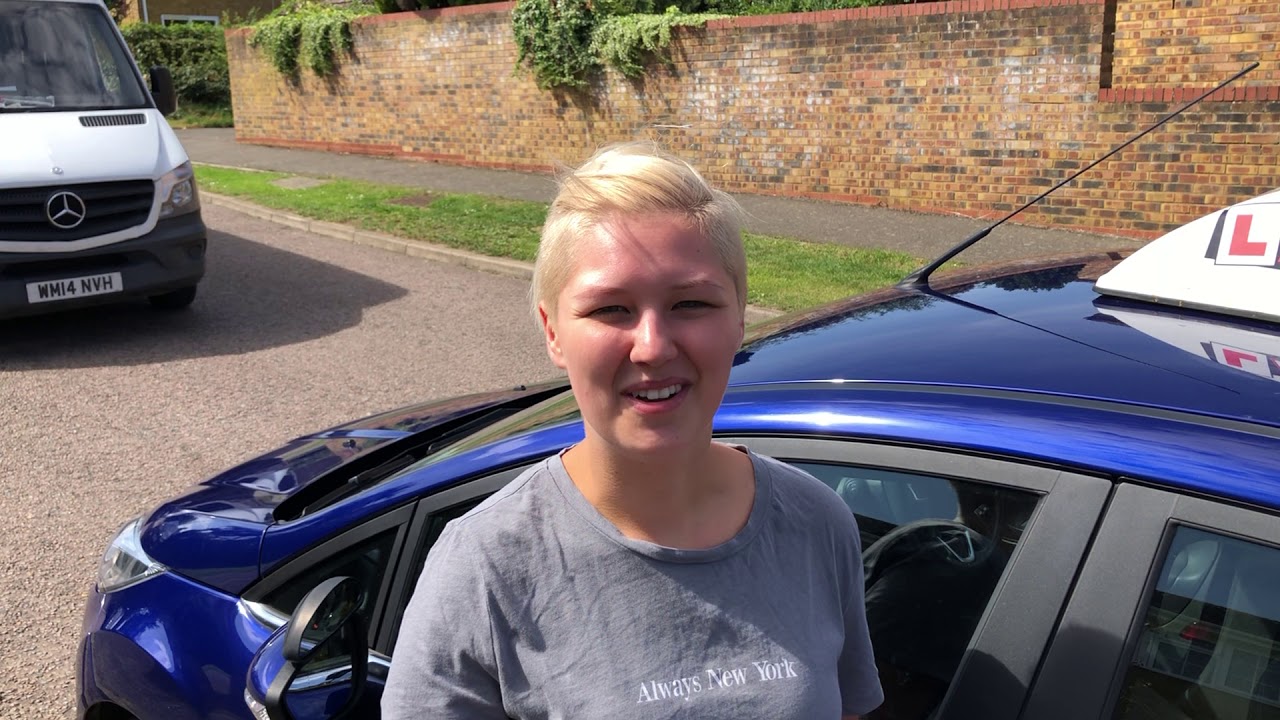 Driving Lessons in High Wycombe With Rookie Driver School Of Motoring ...