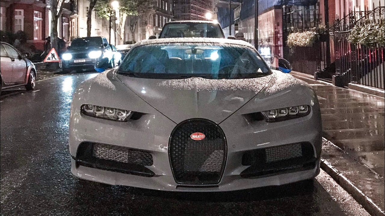 Brand New Bugatti Chiron on it's first day out in London - YouTube