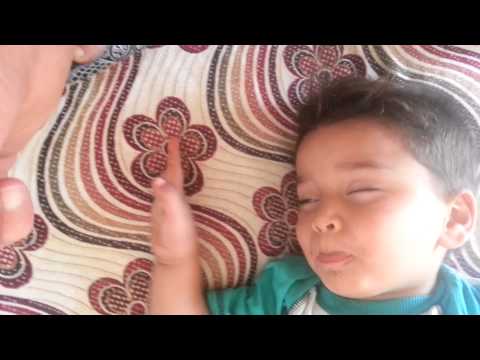 Uyuyan çocuga bu yapılırmı yazık ya