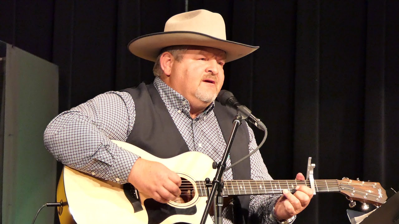 HELP ME UNDERSTAND BY MIKE HOFER AT CGMA AWARDS - YouTube