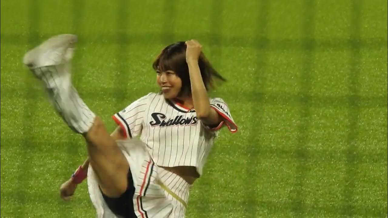 2024/5/22 ヤクルトvsDeNA 3回裏ダンス Passion2024 No3 JUNA - YouTube