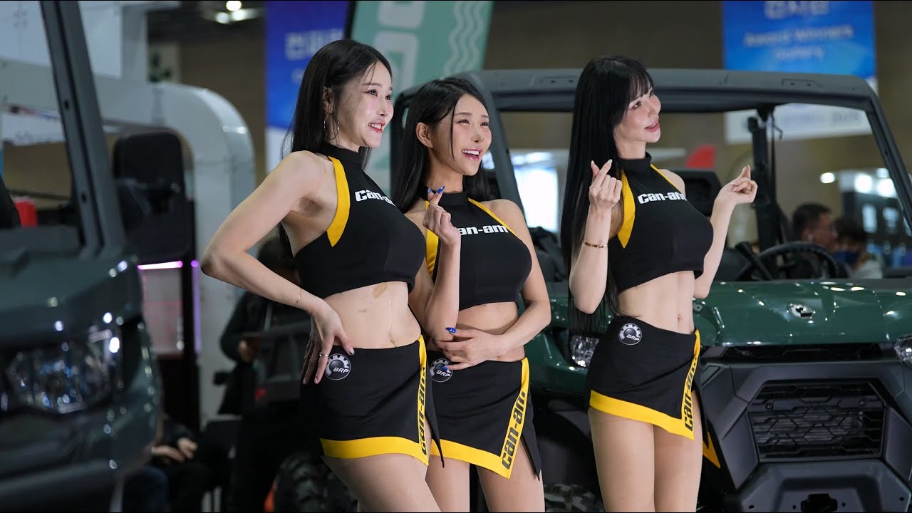 Model Min Hanna_민한나, You Rian 유리안, Lee Xia 이시아_2025 KIBS 경기국제보트쇼 - YouTube