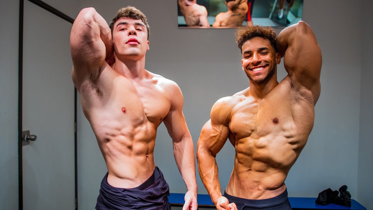 NATTY ARM PUMP WITH LEXX LITTLE - YouTube