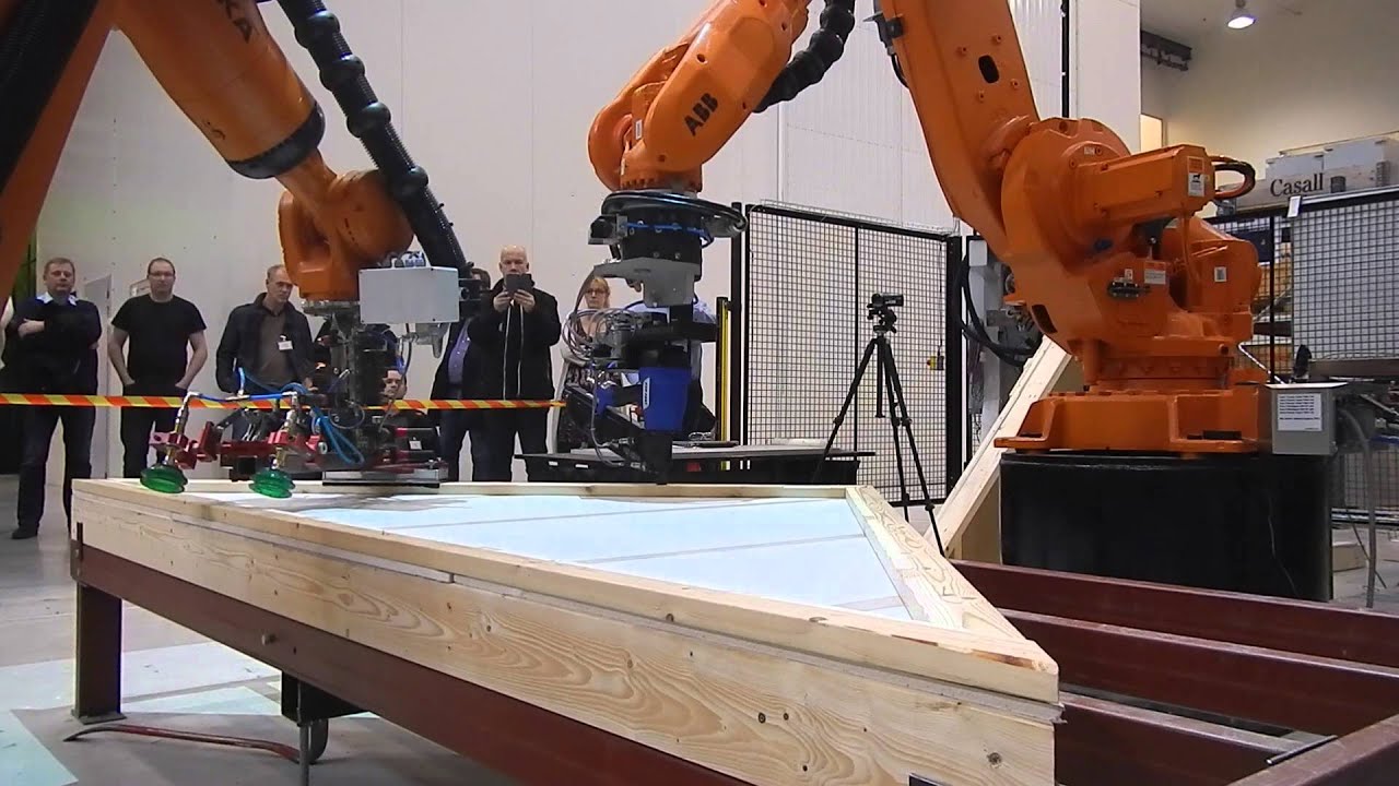 Automated housing with robots - YouTube