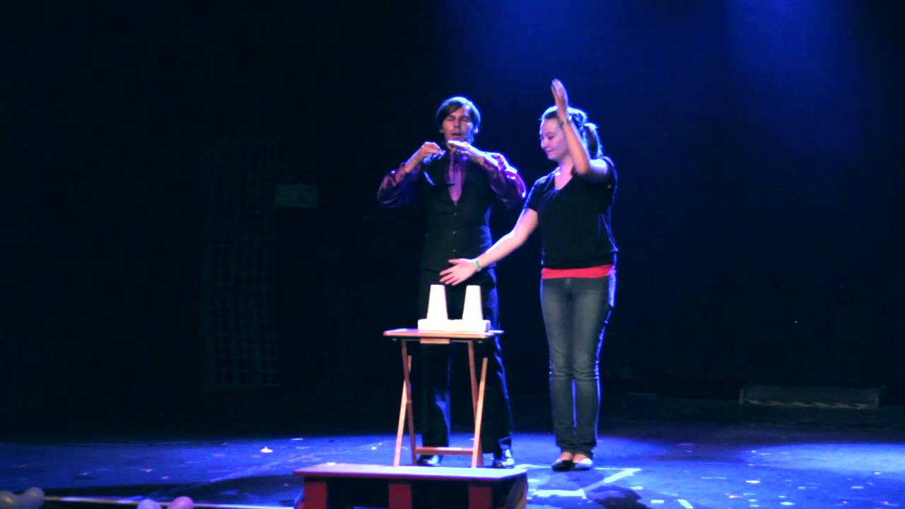 ABQ12 FA1S13 Jacob Spinney - Knife Roulette - YouTube