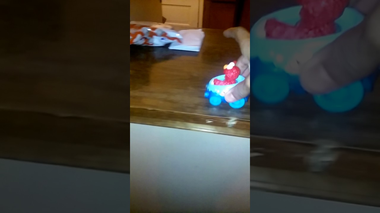 Elmo in real life - YouTube