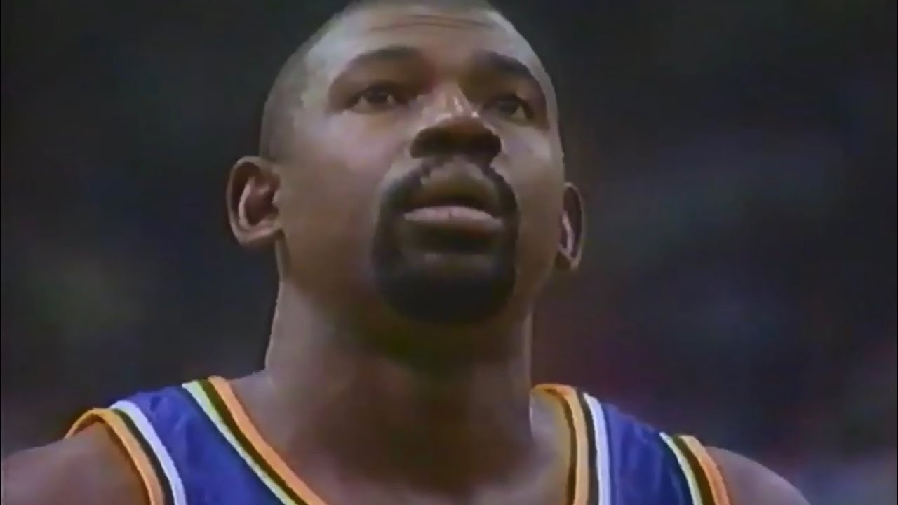 Antoine Carr Jazz 14 pts vs Celtics (1995) - YouTube
