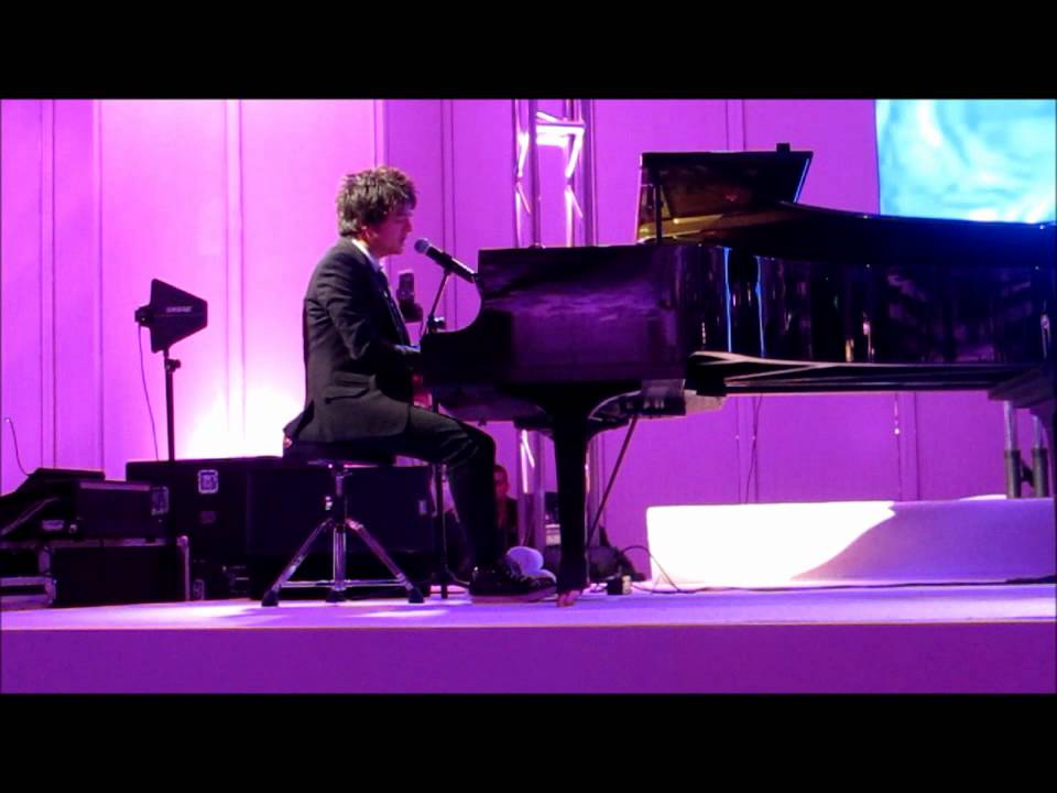 Jamie Cullum - Video Games (LDR Cover) - Live in Miami 5/18/12 - YouTube