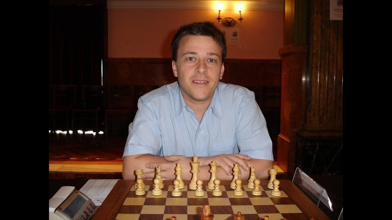 Ajedrez Dicharachero con Michael Rahal - YouTube