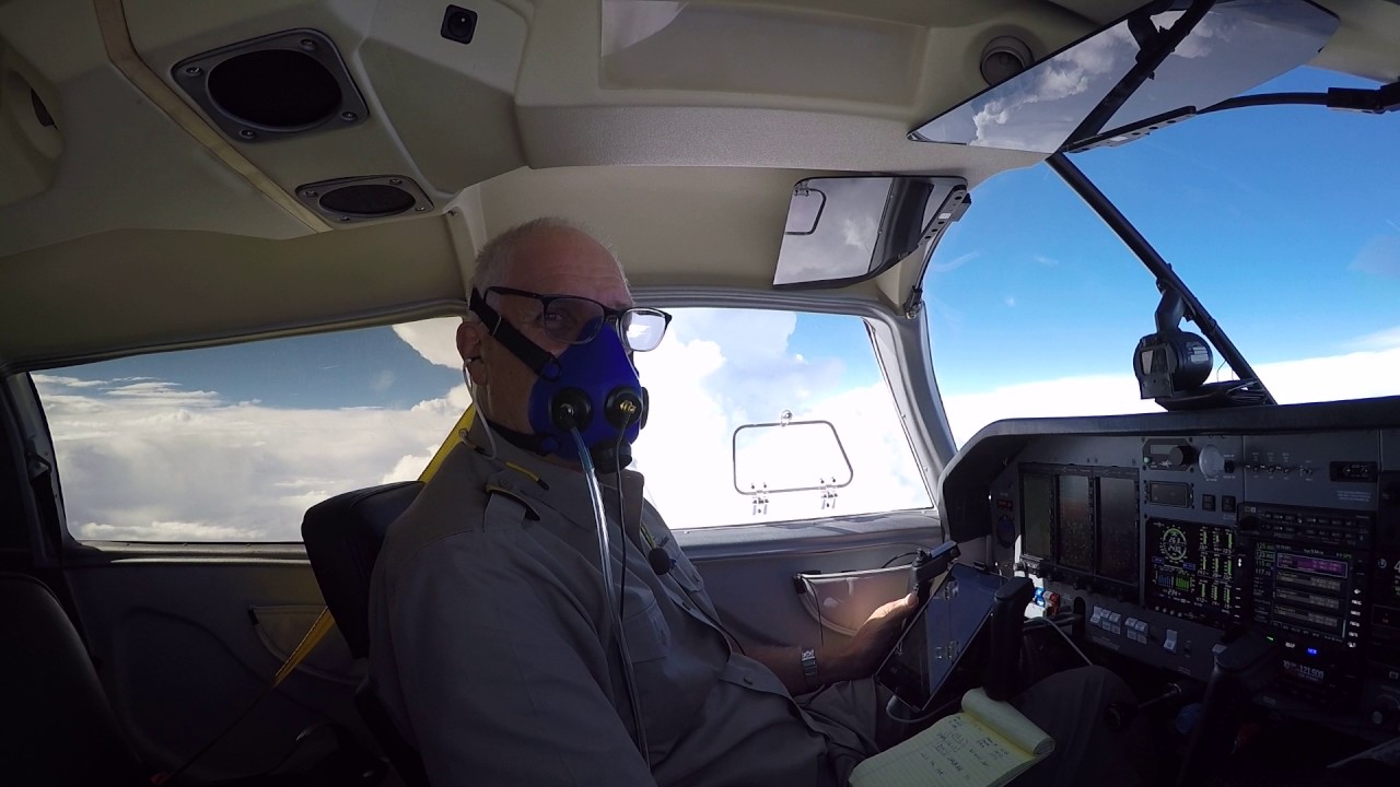 Brian Lloyd in flight Project Amelia Earhart 80th Anniversary on 16 ...