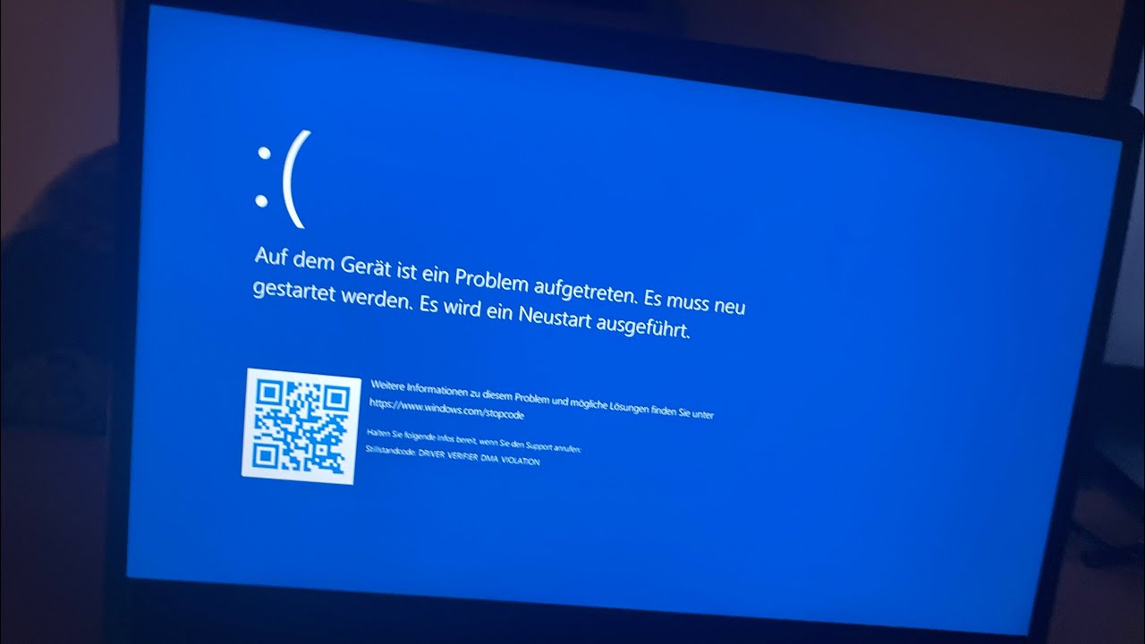 Bootleg fireworks blue screen of death? - YouTube