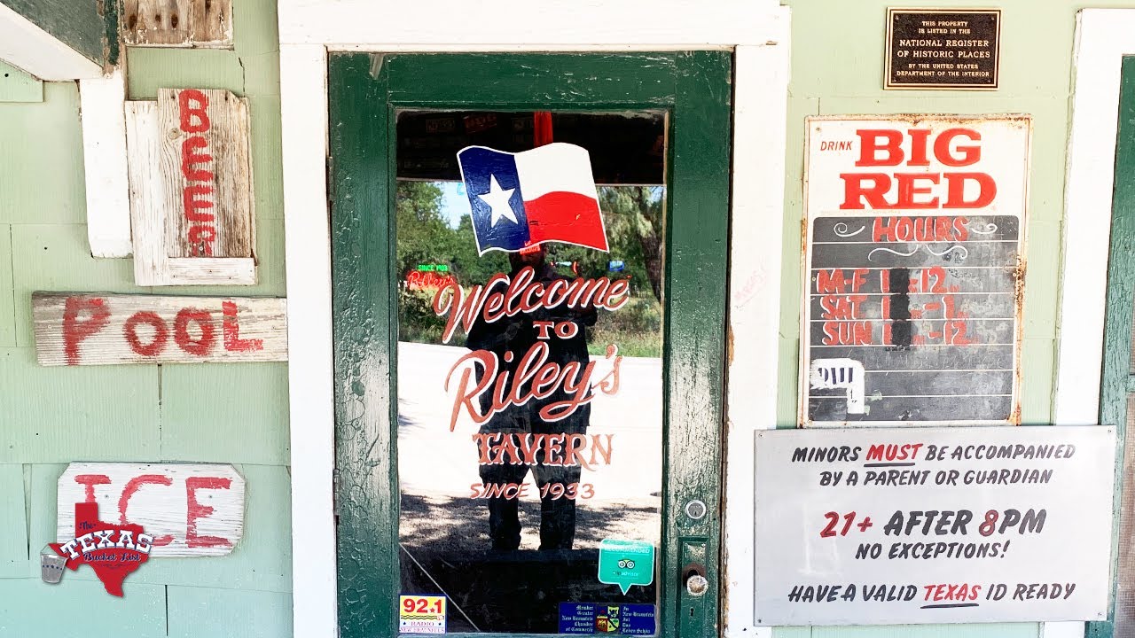 The Texas Bucket List - Riley's Tavern in Hunter - YouTube