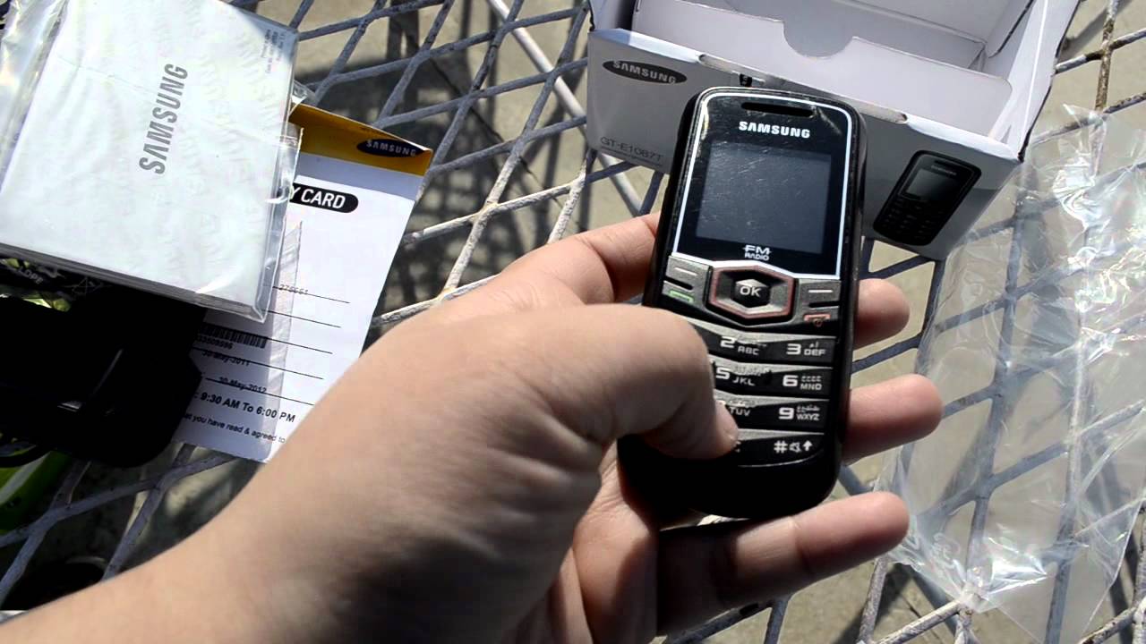 Samsung GT-E1087T Unboxing - YouTube