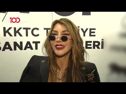 Hande Yener cesur sahne kıyafetlerini diline doladı: Defile var galiba...