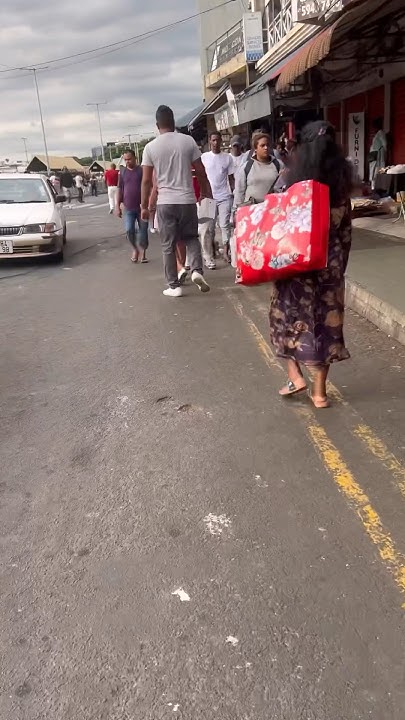 Lundi 17 juin - YouTube