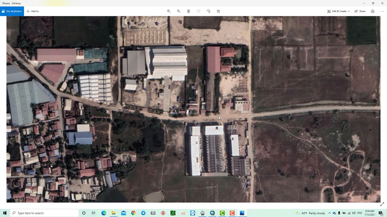 Download Google Earth image from Universal Map Downloader (UDM) and ...