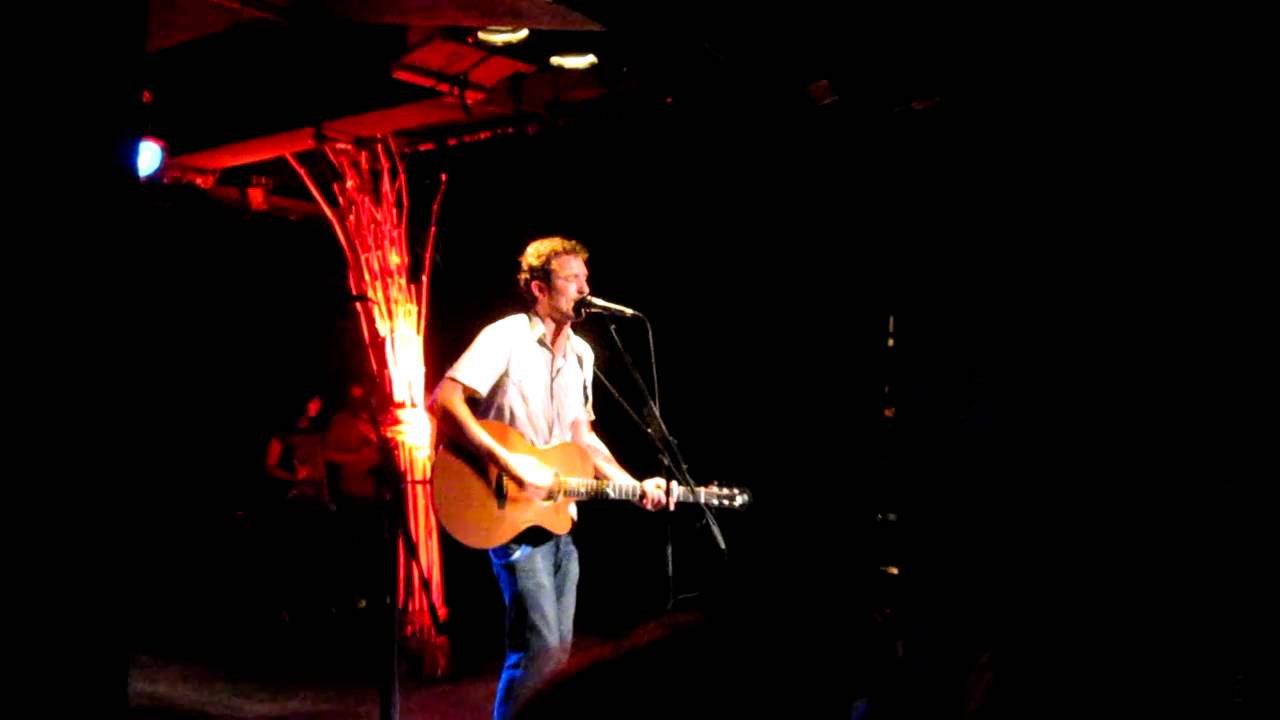 Frank Turner @ MuK Gießen The fastest way back home - YouTube