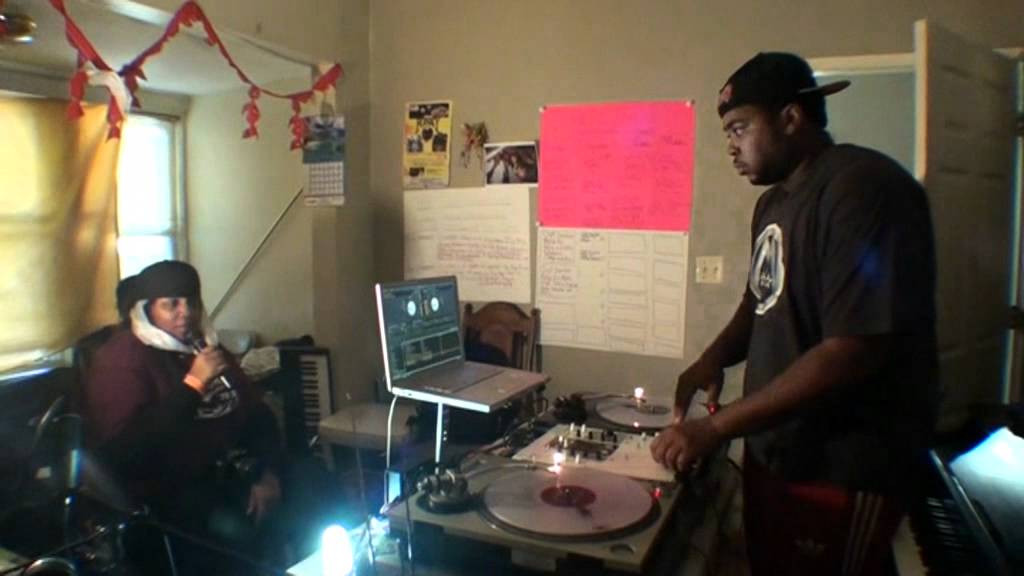 Jam Master J'son - mixing the classic break beat Apache - YouTube