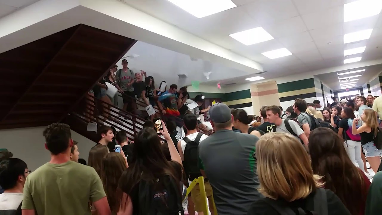 Basha 2017 Paper Toss - YouTube