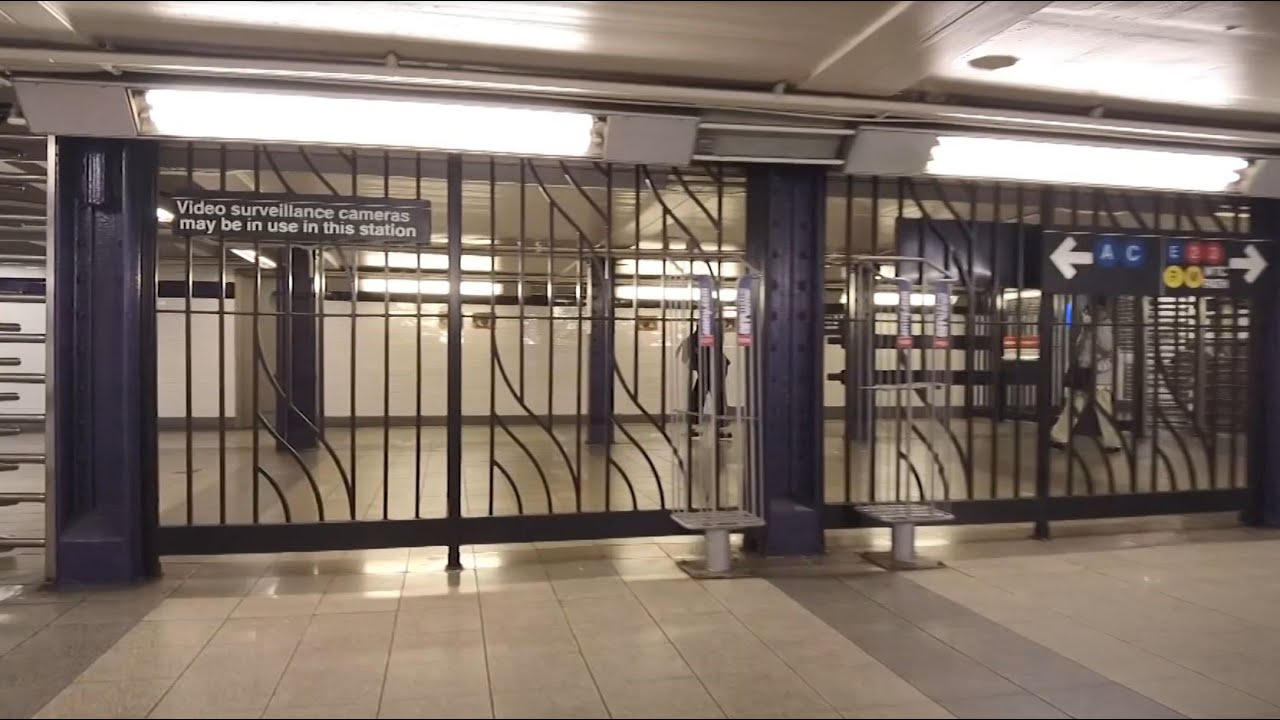 Sword-Wielding Attacker Terrifies Riders About NYC Subway | El Minuto ...