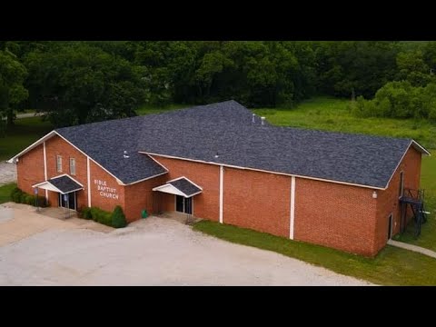 TRUCKS ROLLIN UP ROYAL T CONSTRUCTION - YouTube