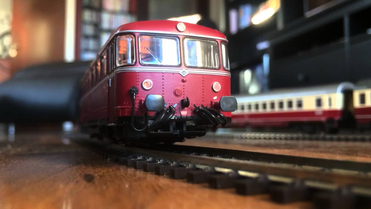 VT 798 der DB von Roco mit ESU Loksound V 4.0 - YouTube