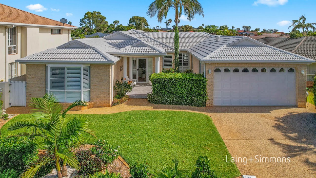 SOLD - 12 Christina Circuit, Port Macquarie - YouTube