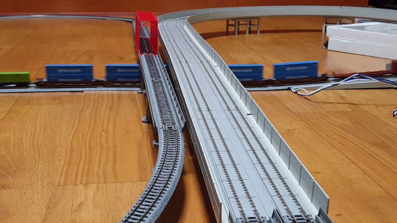 N scale Union Pacific EMD DDA40X - YouTube
