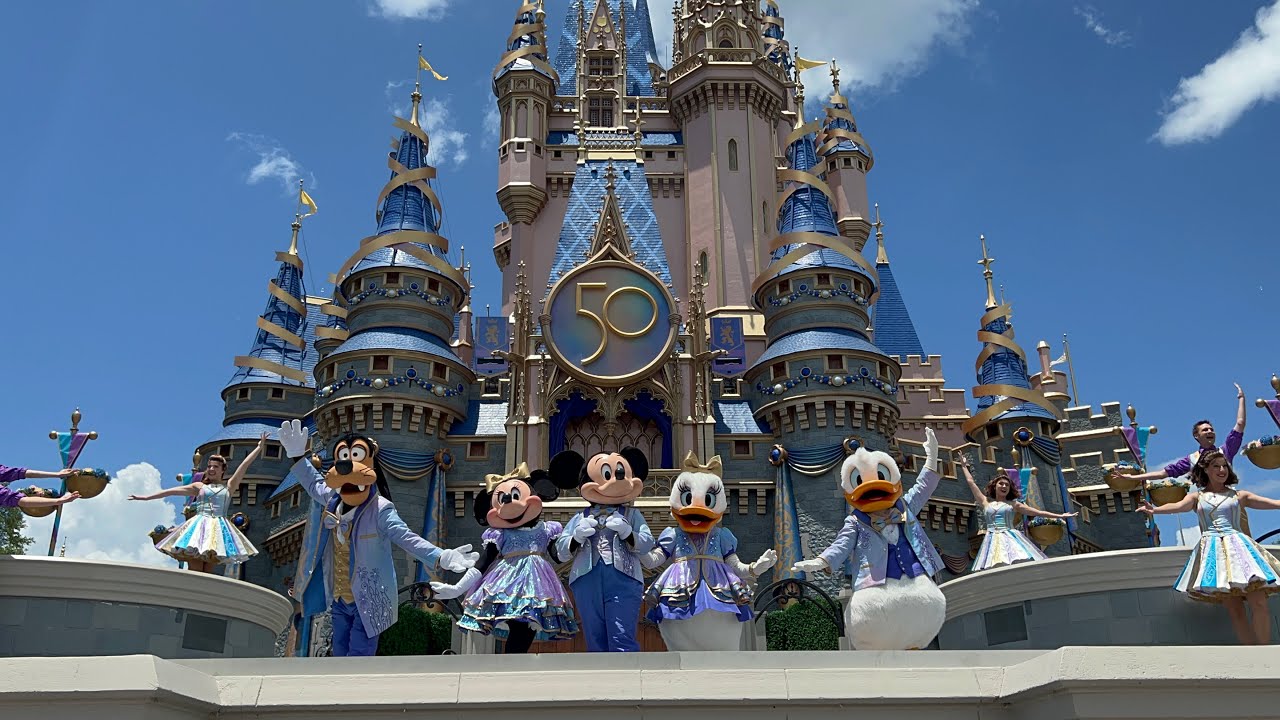 Mickey’s Magical Friendship Faire FRONT ROW - Disney’s Magic Kingdom ...