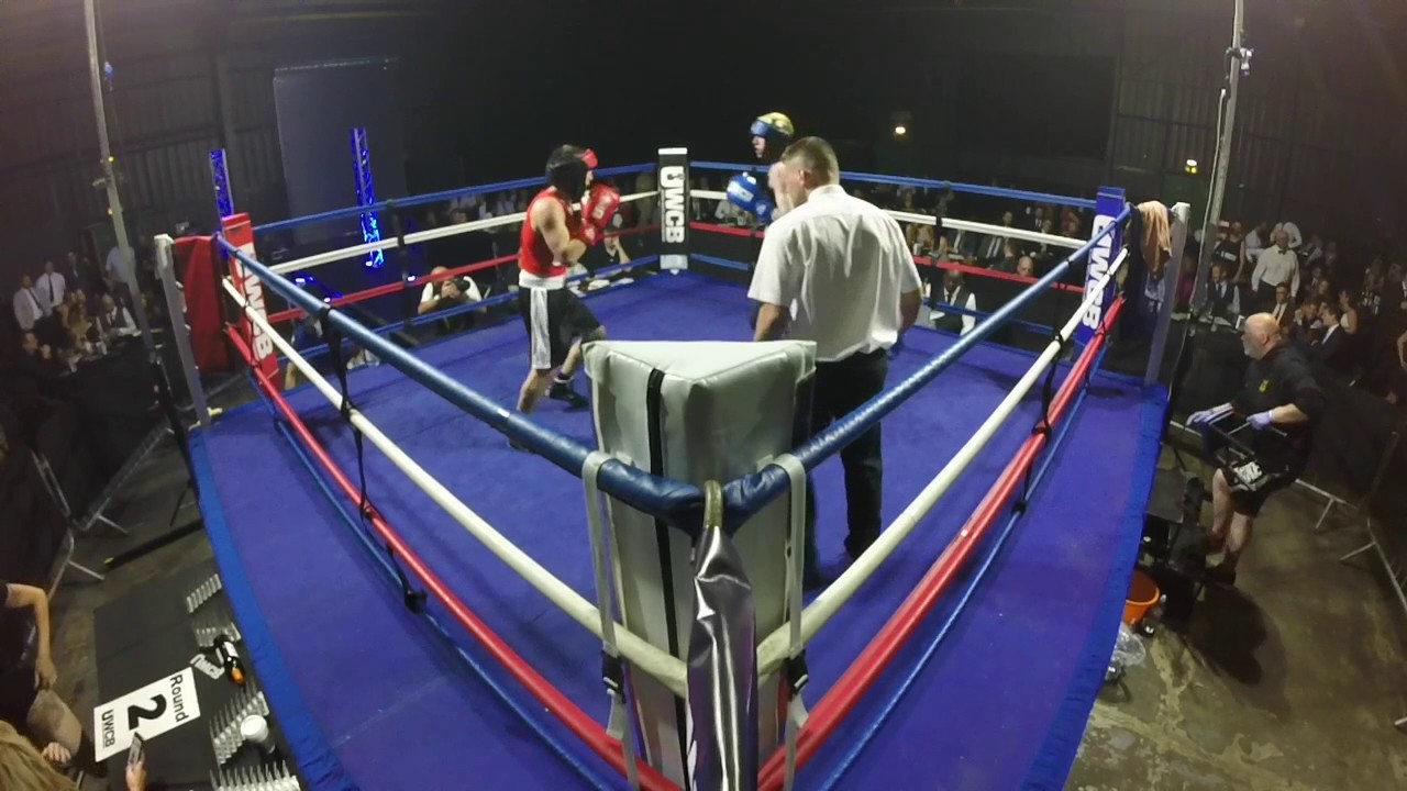Ultra White Collar Boxing | Manchester | Paul Harvey VS Kane wheeler ...