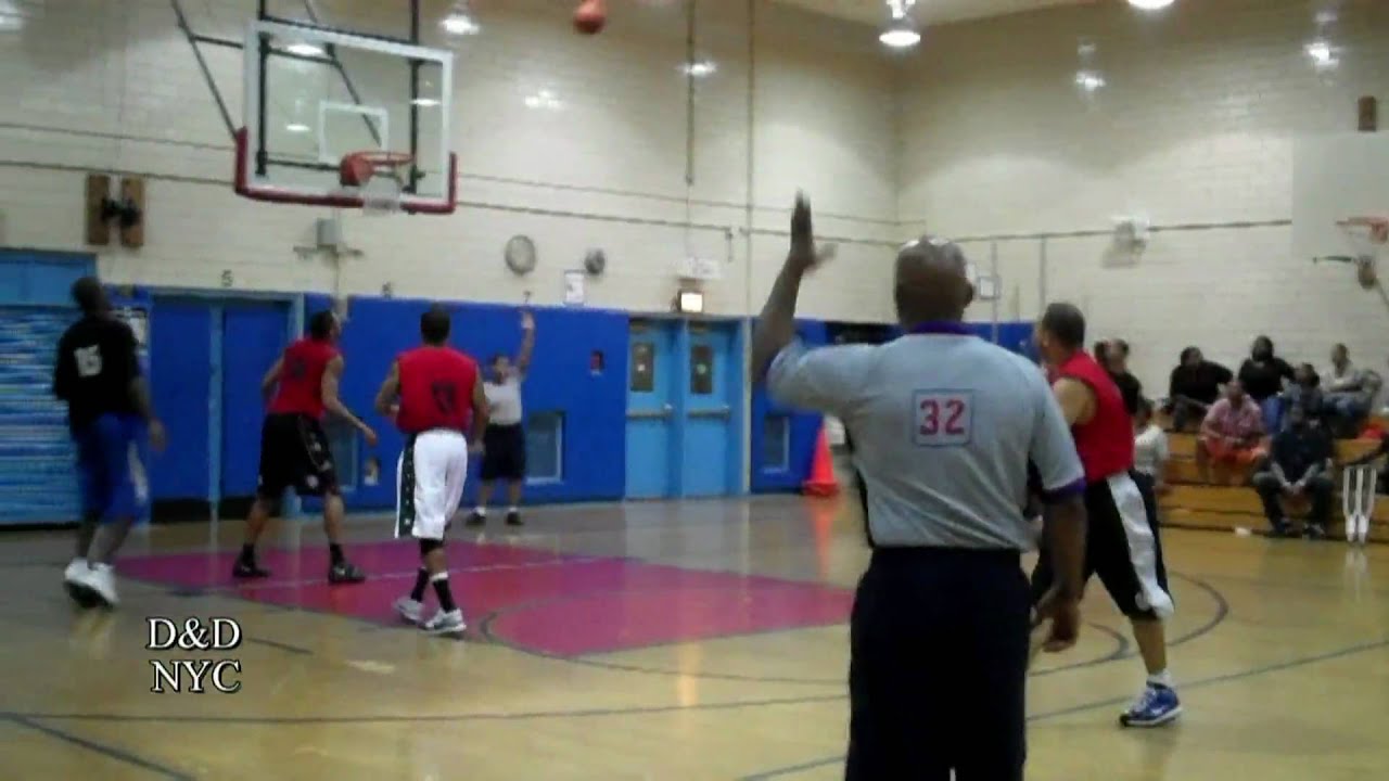 Real Basketball: NYC Hoops, dunks & crossovers - YouTube