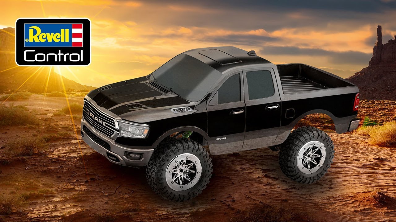 RC Car 2020 RAM 1500 Laramie Back in Black [24445] - YouTube