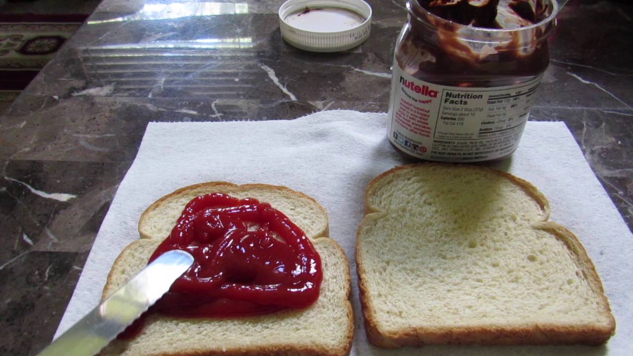 How to make a peanut butter jelly sandwich - YouTube