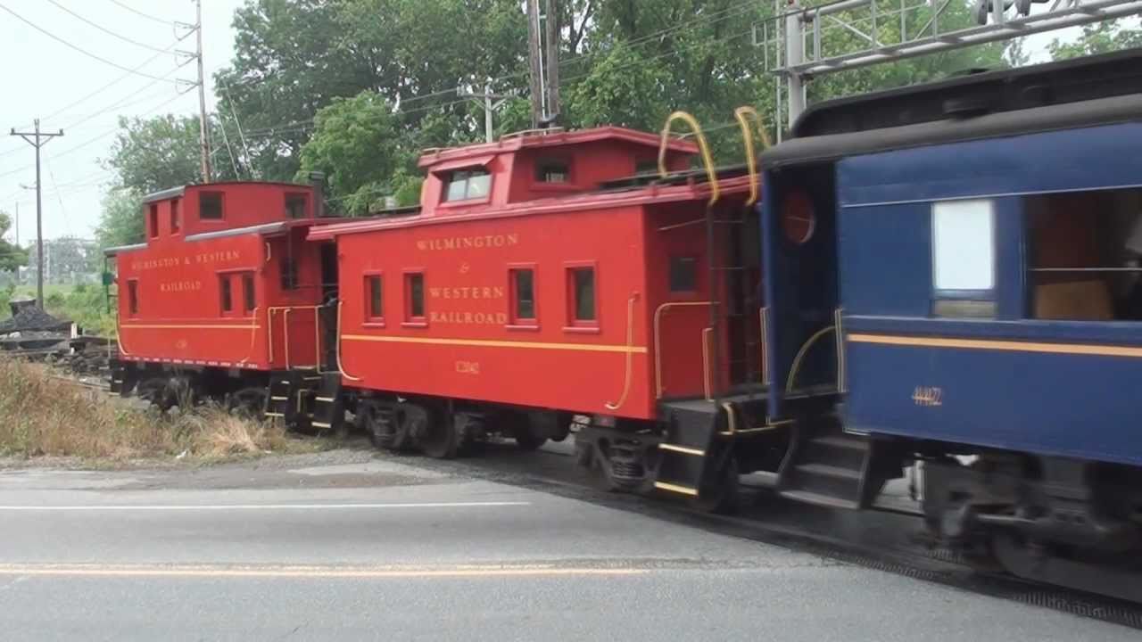 Wilmington and Western Pufferbelly Day 2011 - YouTube