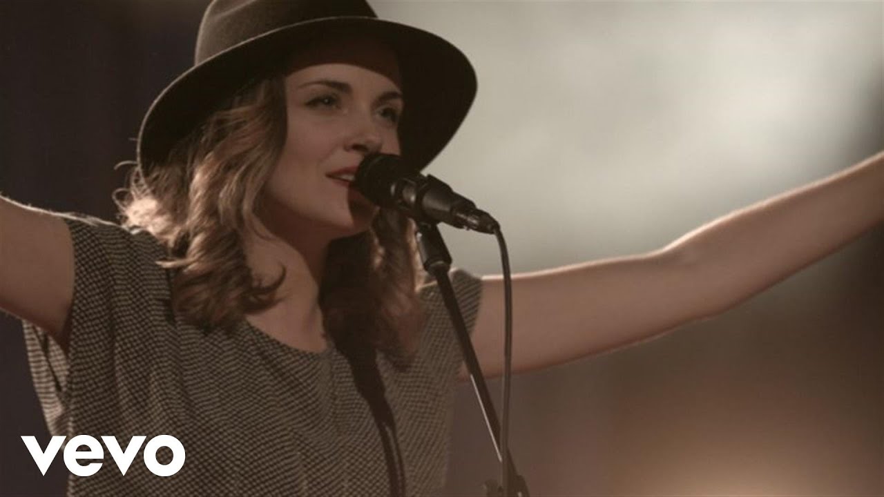 Kristene DiMarco - Mighty (Live) - YouTube