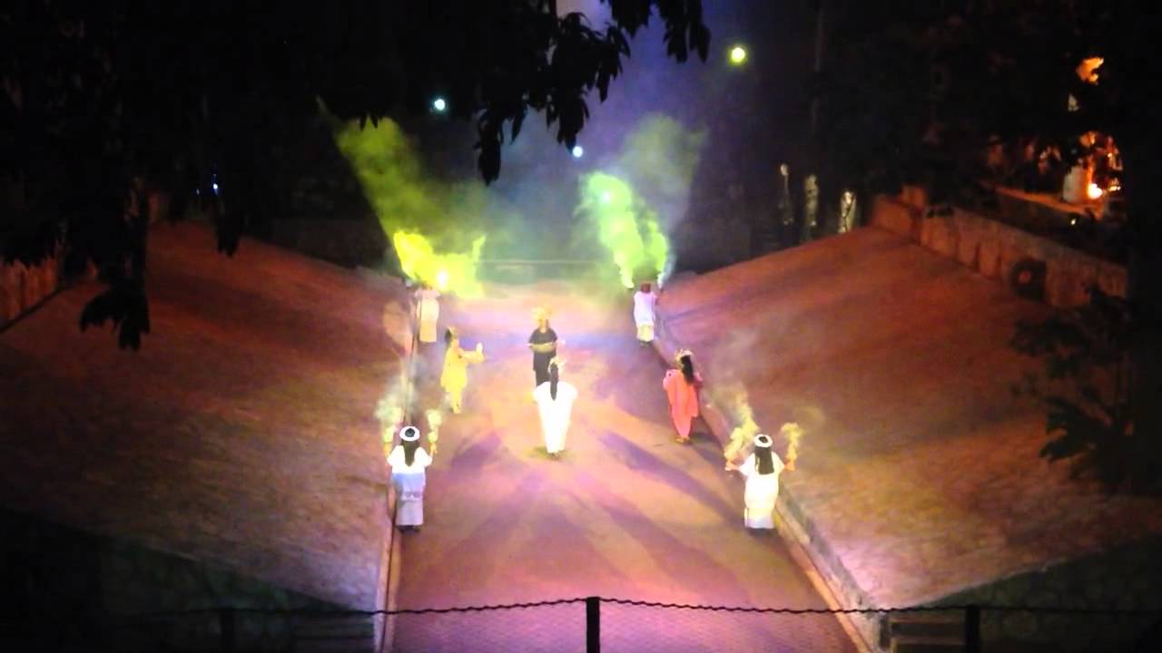 Mayan ball game ritual - YouTube