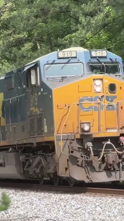 CSX 919 ES44AH leads a grain & coal train southbound on the A & WP subdivision!! - YouTube