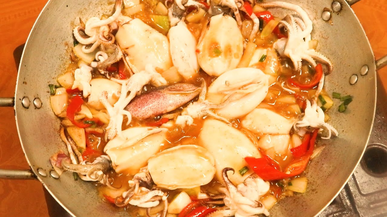 Hot spicy Cuttlefish recipe with onion - YouTube