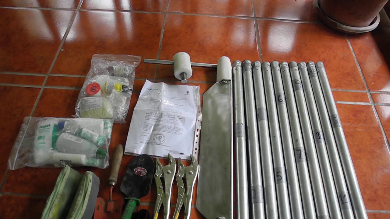 Equipment for extracting peat sediments using a Russian corer - YouTube