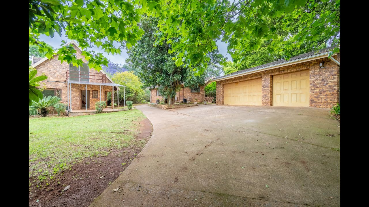 Crestholme | 5 Bedroom Home + Cottage - YouTube