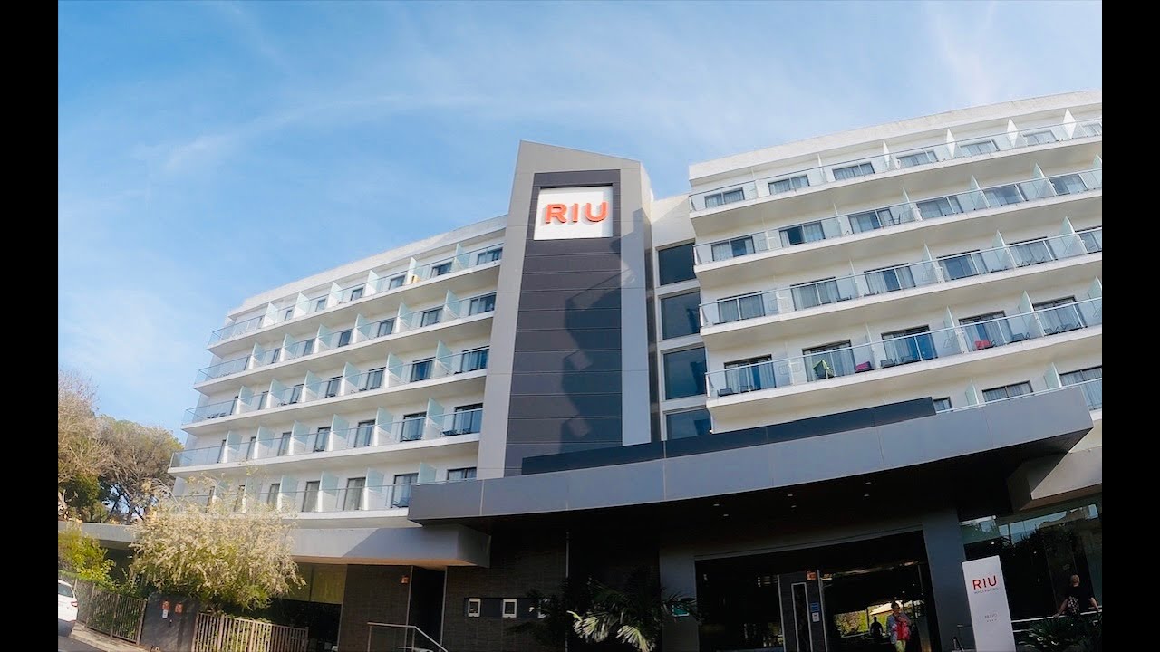 Mallorca/Playa de Palma - RIU Bravo Liverundgang "Update" - YouTube