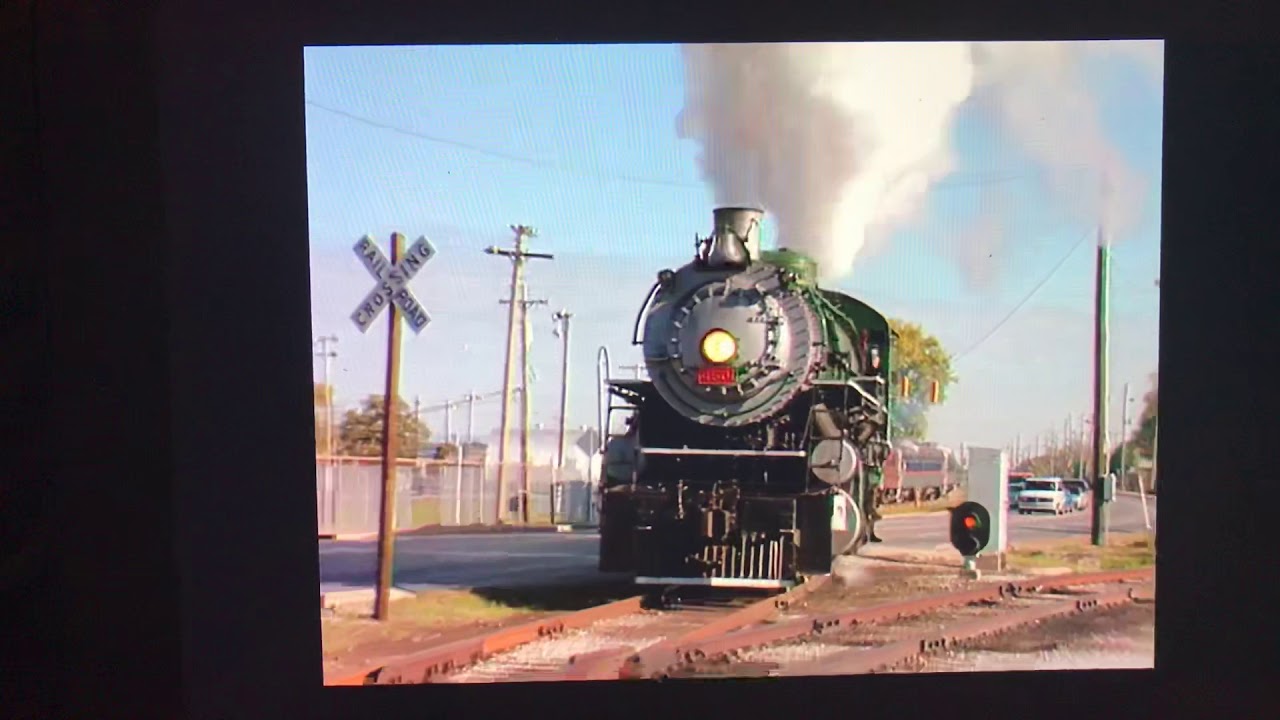 Southern Mikado 4501 awesome whistle in the 1990s - YouTube