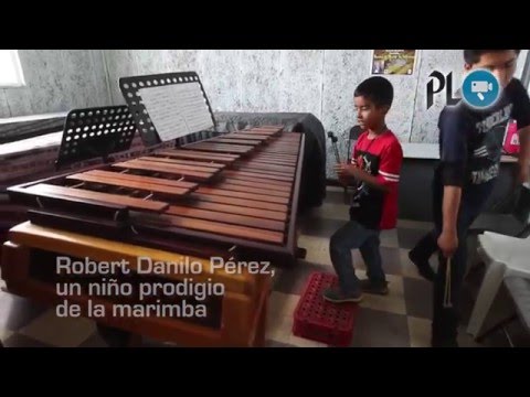 Robert, el niño prodigio de la marimba (Muzio Clementi | Sonatina N.1 ...