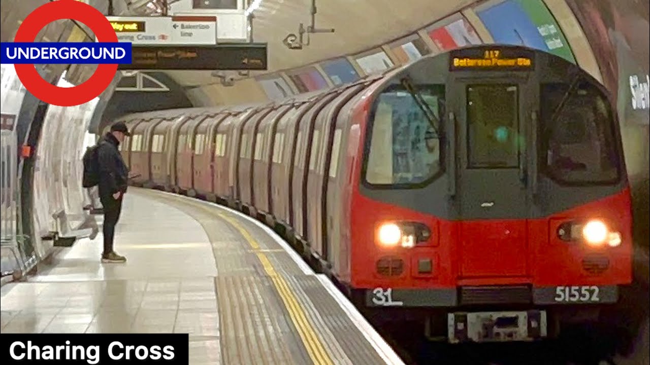 London Underground Northern Line Trains at Charing Cross tube Station ...